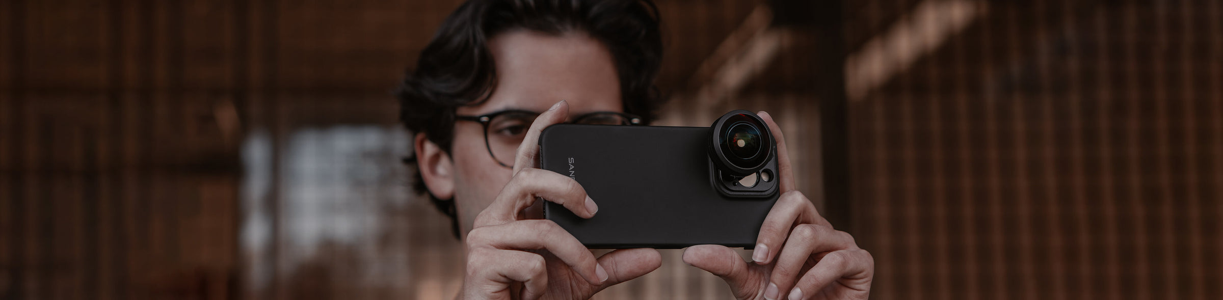 iPhone 16 Pro Lens - SANDMARC