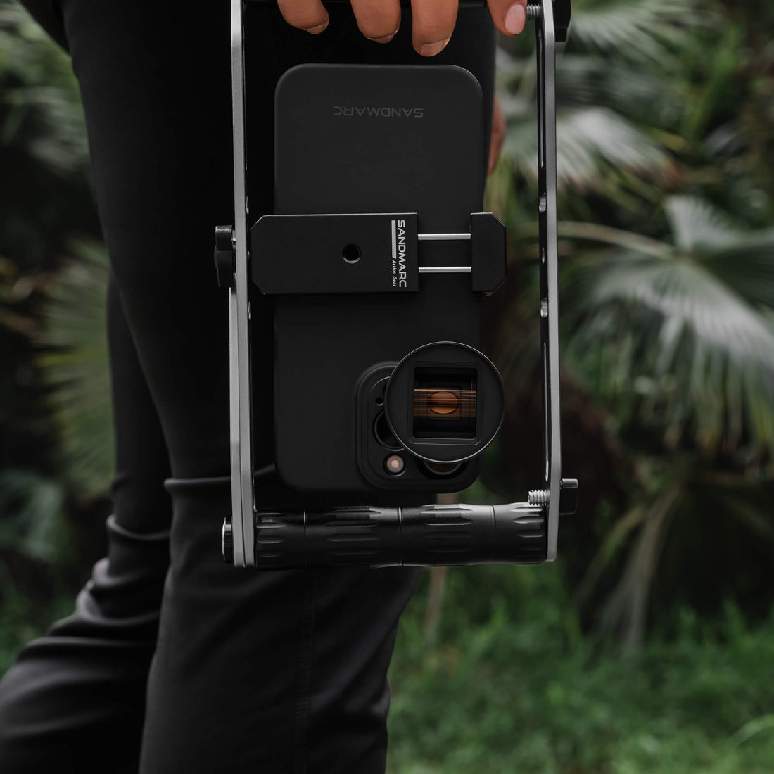 iPhone 16 Pro Anamorphic Lens - SANDMARC