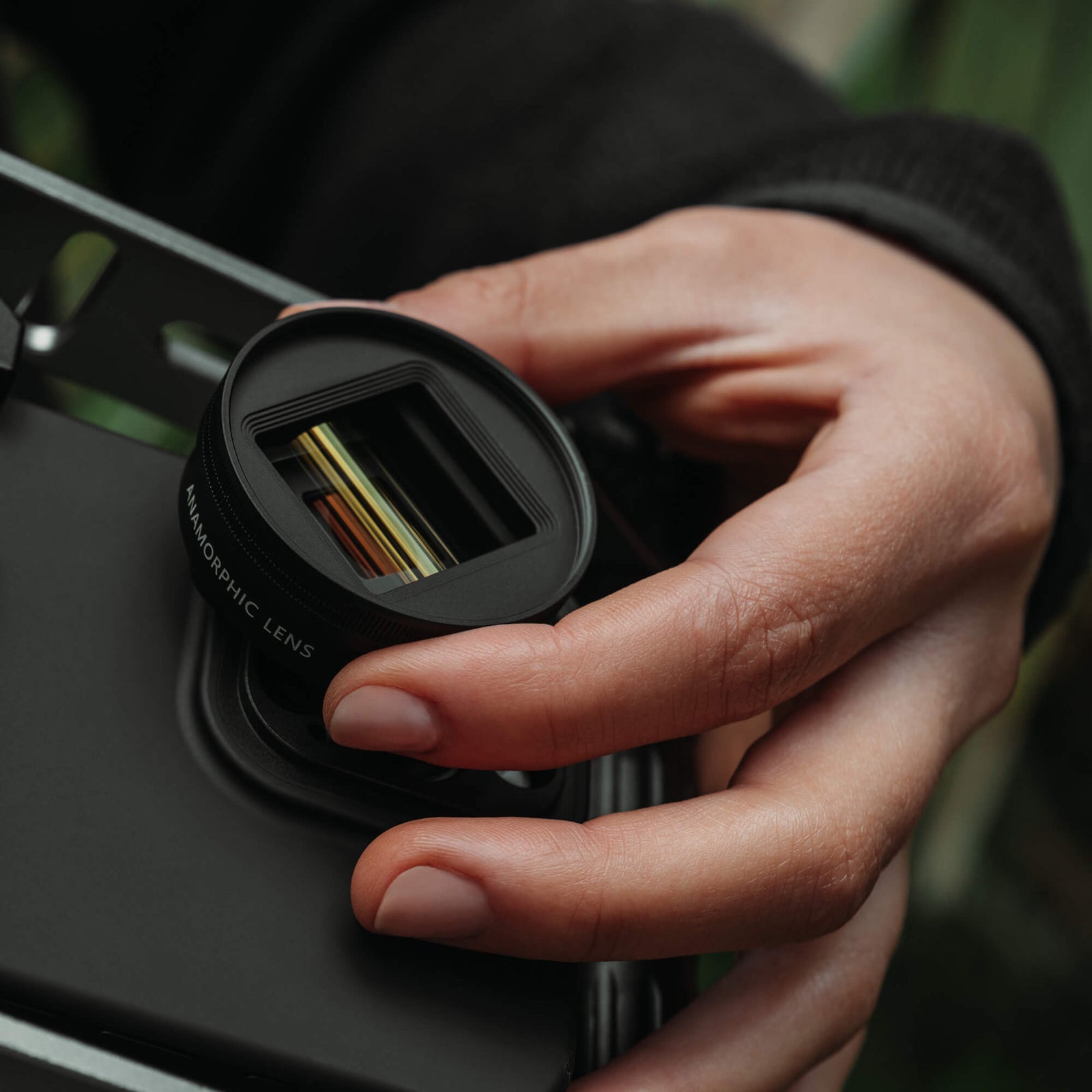 iPhone 15 Pro Anamorphic Lens - SANDMARC