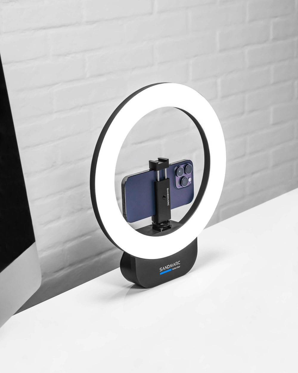 Ring Light - Wireless Edition for iPhone | SANDMARC