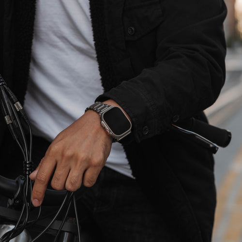 Titanium Apple Watch Ultra 2 & Ultra Band - SANDMARC Titanium Apple Watch Ultra 2 & Ultra Band - SANDMARC