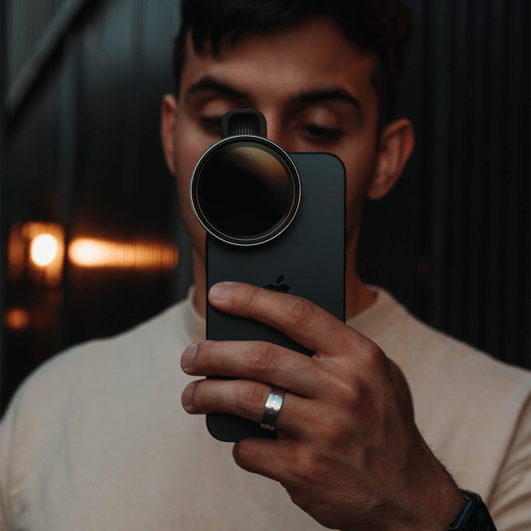 iPhone Variable ND Filter - SANDMARC Motion Filter