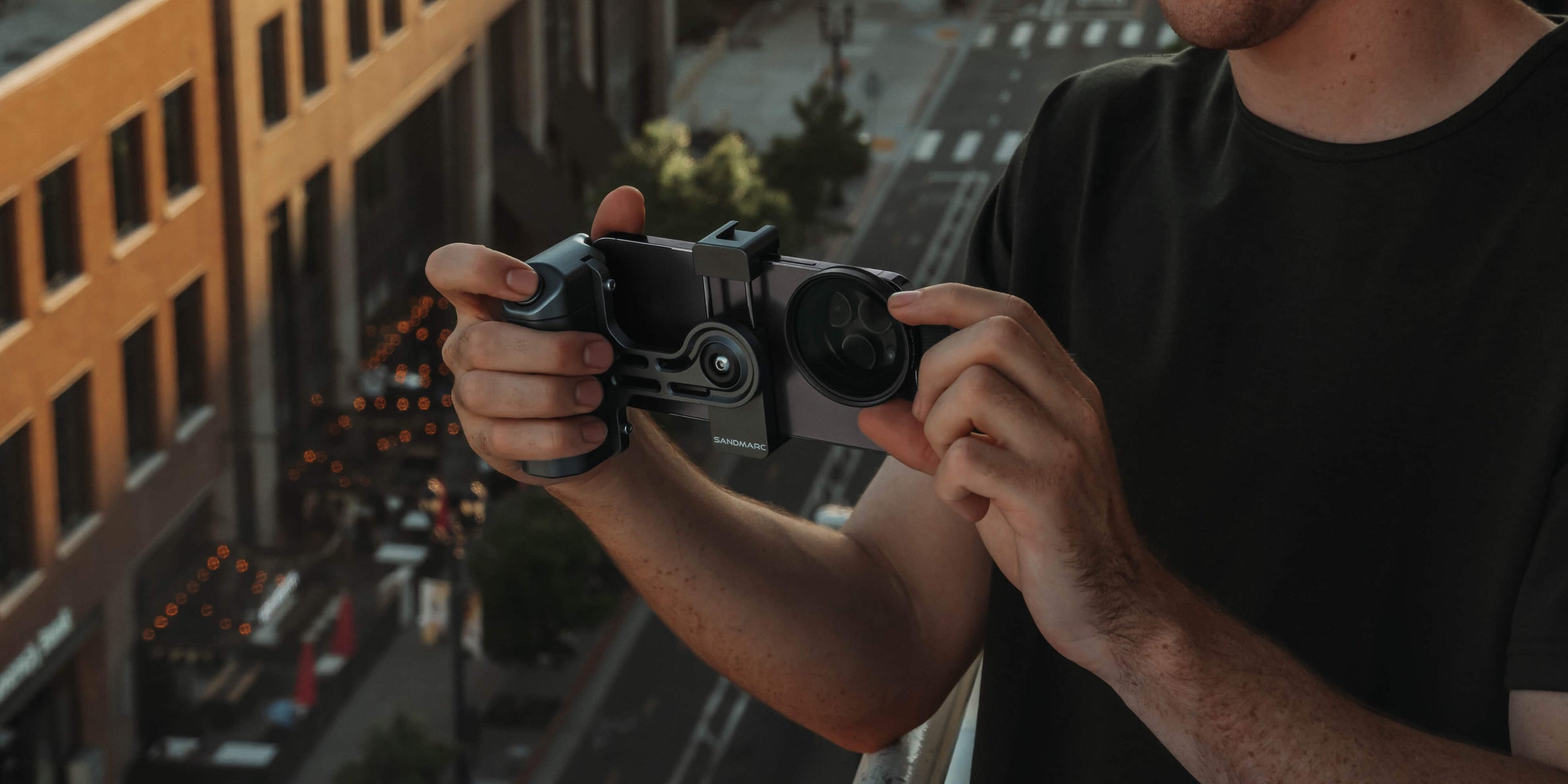 Creator Grip for iPhone - SANDMARC