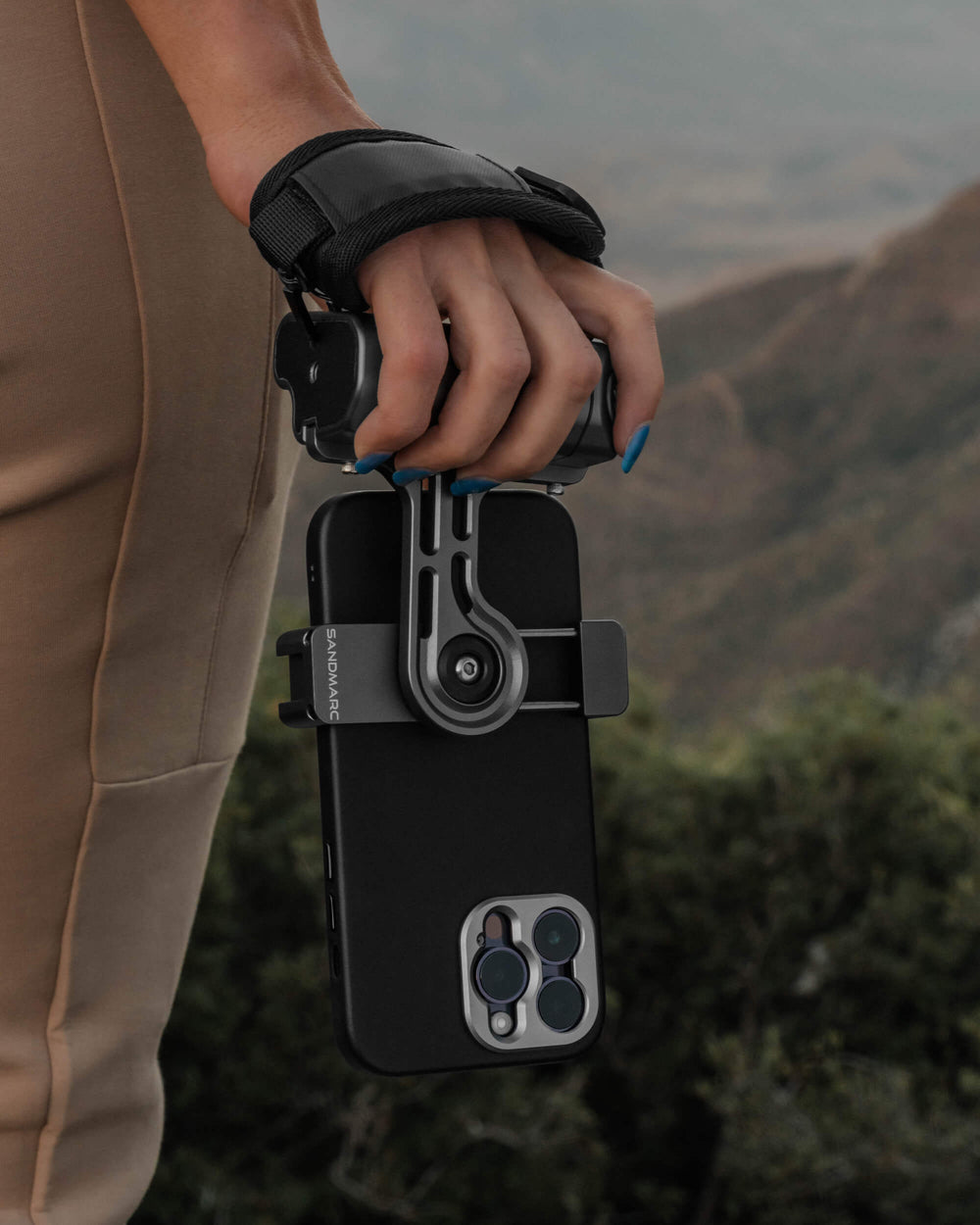 Creator Grip for iPhone - SANDMARC